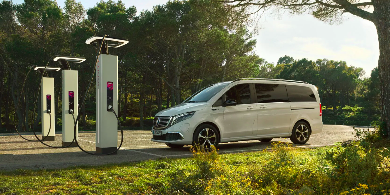 MERCEDES EQV - AUTOiBUY.com - online autosalon