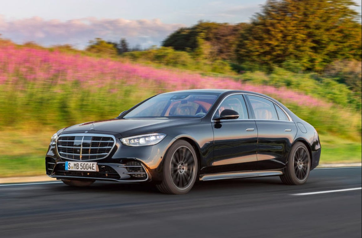 Mercedes třídy S limuzína LONG | prodloužená limuzína | nový model 2021 ...